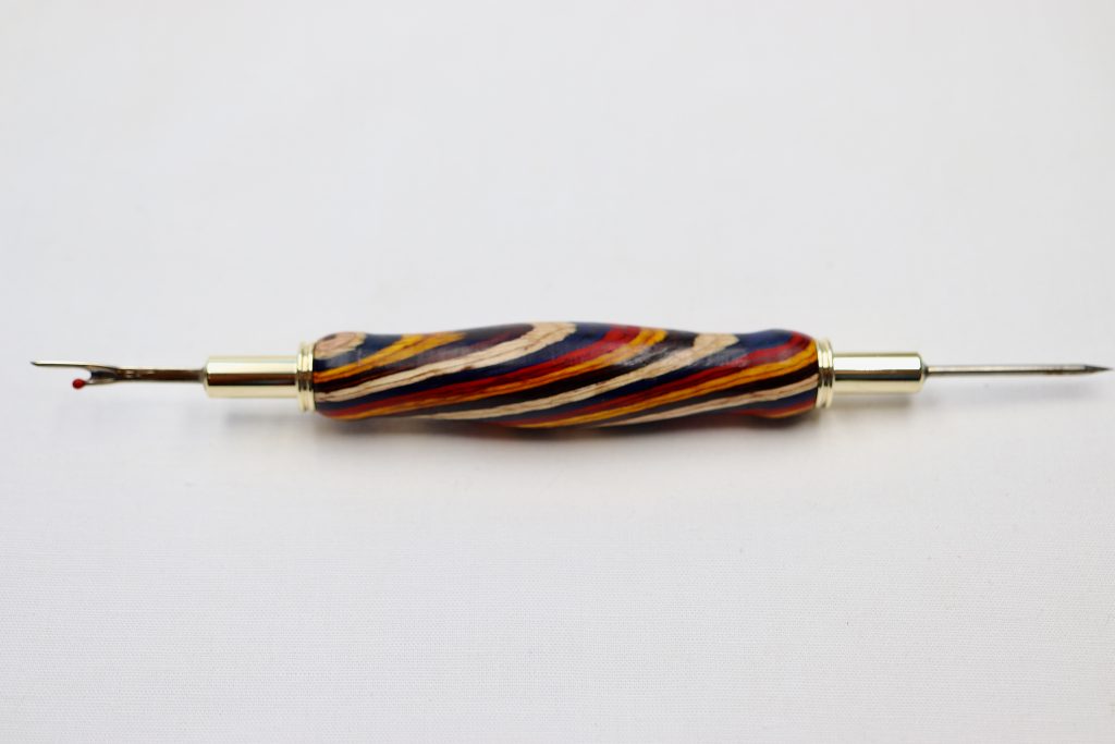Stiletto & Seam Ripper in Gold (Festival Colrgrain) - Summit Wood ...